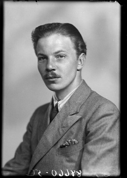 Andrew Quentin Agnew Portrait Print – National Portrait Gallery Shop