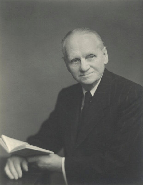 Sir Norman Angell Portrait Print – National Portrait Gallery Shop