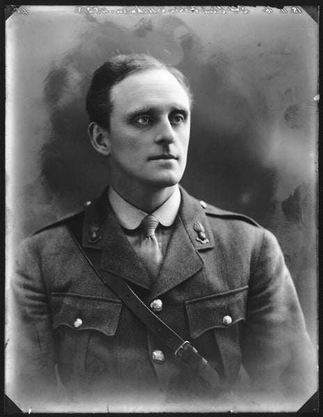 Harry Welchman Greetings Card – National Portrait Gallery Shop
