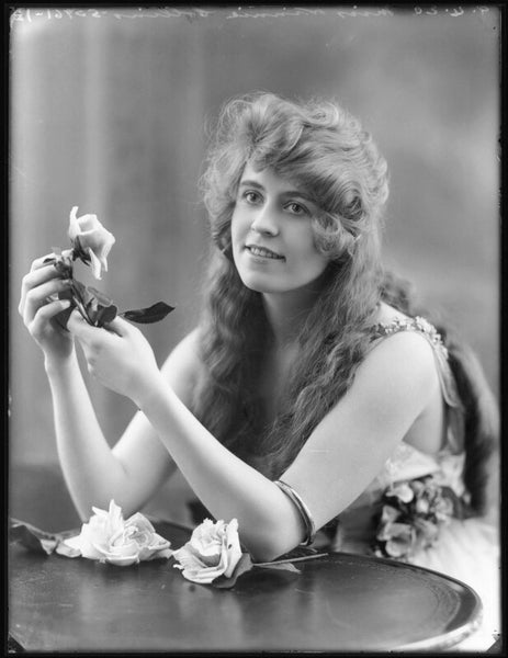 Winnie Collins Portrait Print – National Portrait Gallery Shop