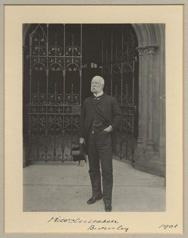 William Mitchell Portrait Print – National Portrait Gallery Shop