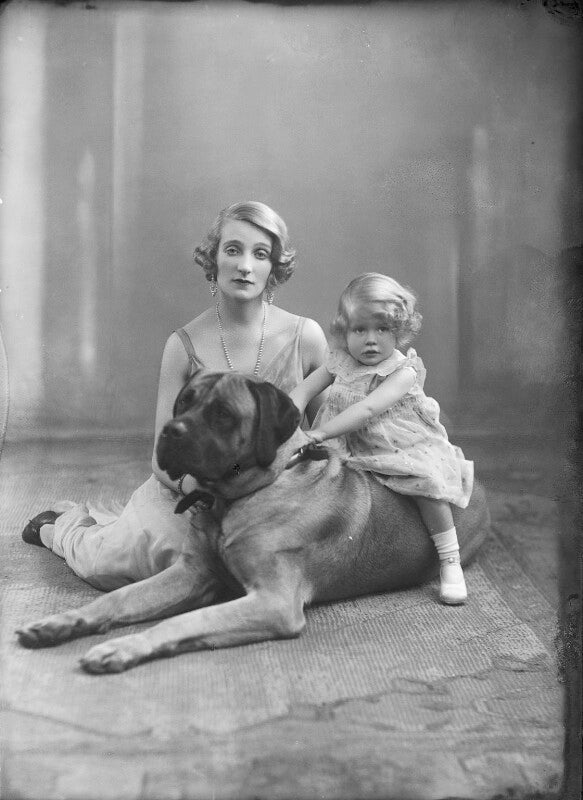 Victoria Ruth Mary Rosamund Vivian (née Oliphant), Lady Vivian; Hon. S ...