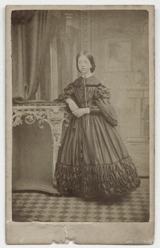 Elizabeth Bartholomew Portrait Print – National Portrait Gallery Shop