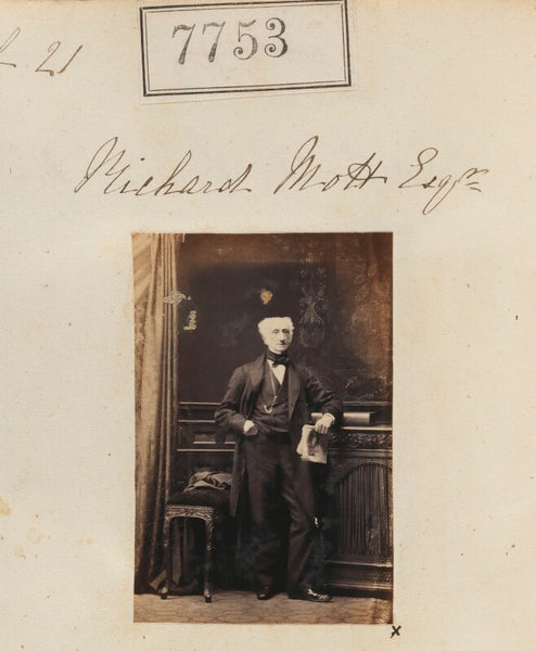 Richard Mott Portrait Print – National Portrait Gallery Shop
