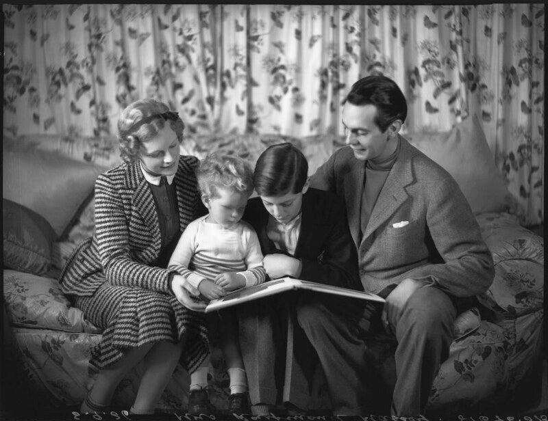 The Massey family (Adrianne Allen (Adrianne Massey); Daniel Massey; Ge ...