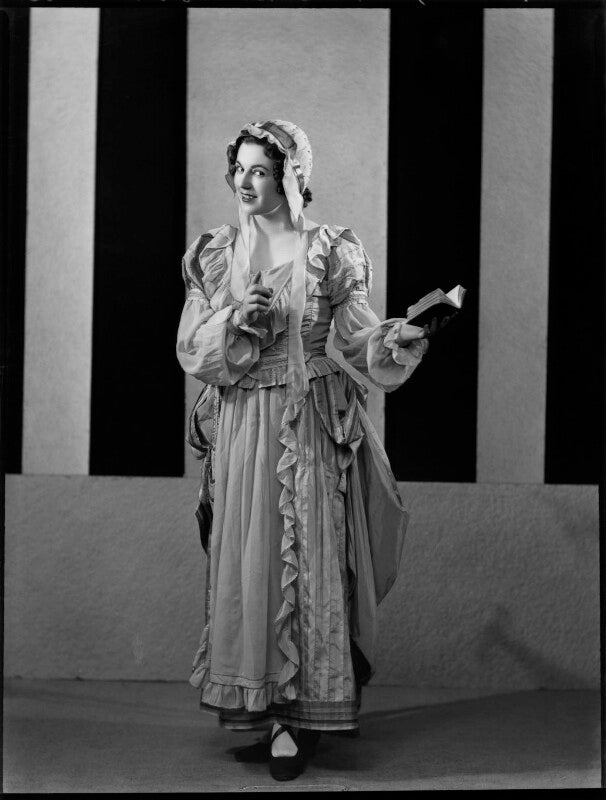 Brenda Bennett Greetings Card – National Portrait Gallery Shop