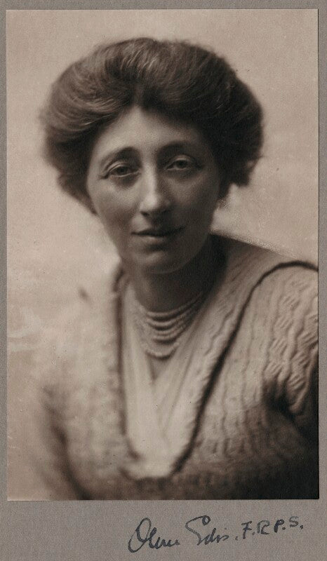 Olive Edis Portrait Print – National Portrait Gallery Shop