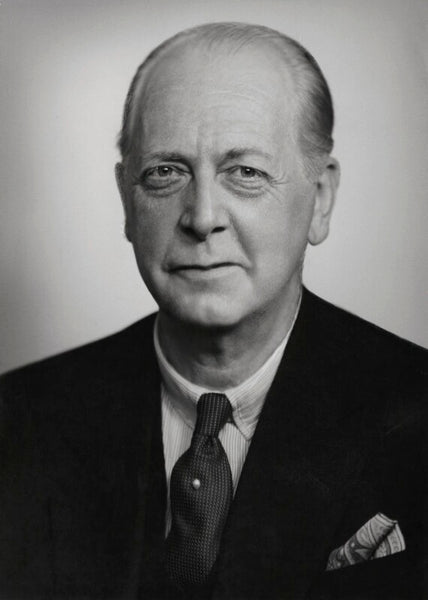 Sir William Cash Greetings Card – National Portrait Gallery Shop