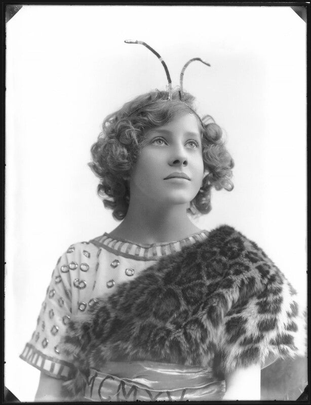 Renée Mayer Portrait Print – National Portrait Gallery Shop