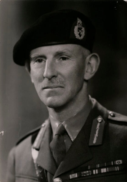 Arthur Reginald Chater Greetings Card – National Portrait Gallery Shop