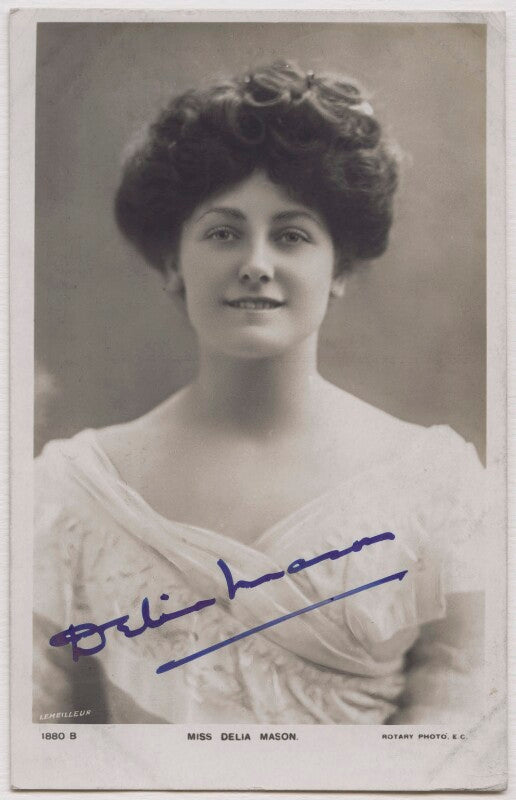 Delia Mason Portrait Print – National Portrait Gallery Shop